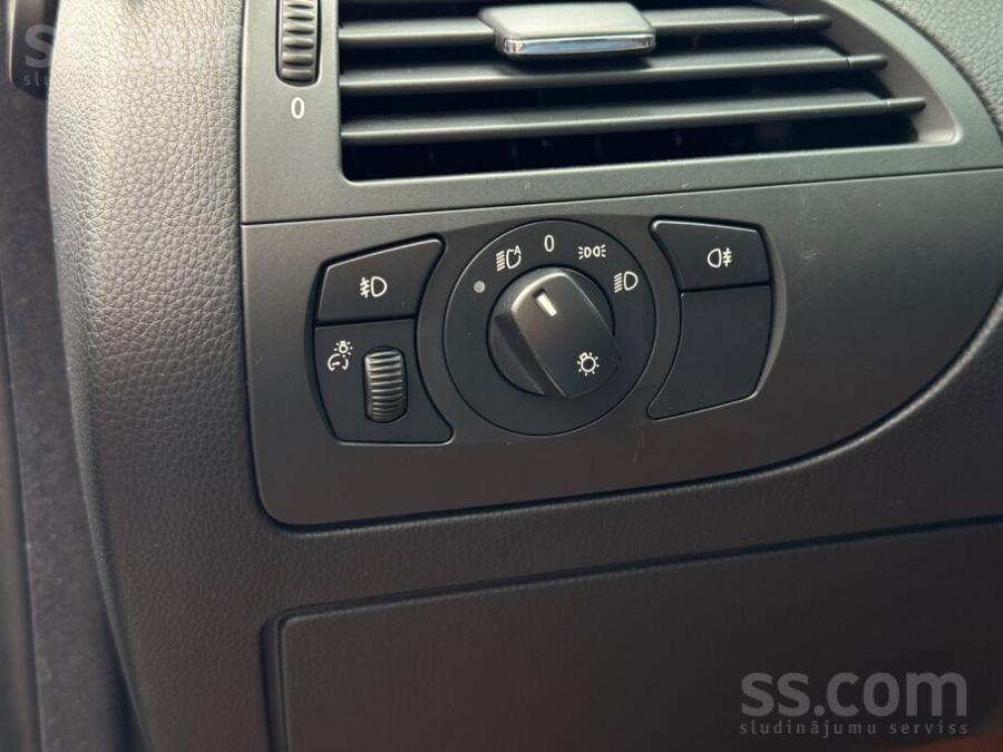Black BMW 635 2010 in Riga, with an engine capacity of 3.00 L and mileage of 238 thousand km for 14000 €, photo 17 on AUTOMOTO.COM.LV