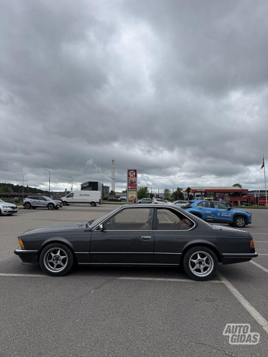 BMW 635 1986 in Vilnius, with an engine capacity of 3.40 L and mileage of 230 thousand km for 13500 €, photo 8 on AUTOMOTO.COM.LV