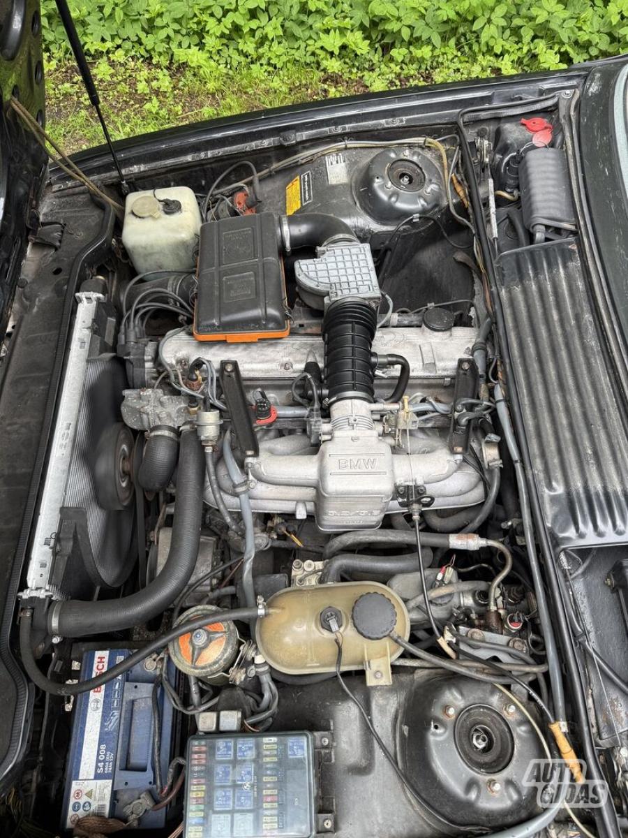 BMW 635 1986 in Vilnius, with an engine capacity of 3.40 L and mileage of 230 thousand km for 13500 €, photo 10 on AUTOMOTO.COM.LV