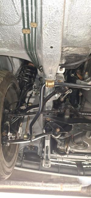 Pelēks BMW 635 1983 Rīga, ar dzinēja tilpumu 3.50 L un nobraukumu 187 tūkst. km par 27000 €, foto 5 vietnē AUTOMOTO.COM.LV