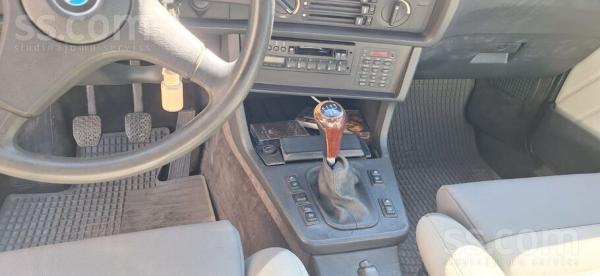 Pelēks BMW 635 1983 Rīga, ar dzinēja tilpumu 3.50 L un nobraukumu 187 tūkst. km par 27000 €, foto 10 vietnē AUTOMOTO.COM.LV