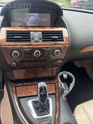 Grey BMW 635 2008 in Rezekne, with an engine capacity of 3.00 L and mileage of 285 thousand km for 7450 €, photo 10 on AUTOMOTO.COM.LV