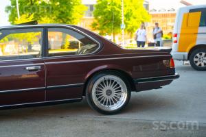 Sarkans BMW 635 1984 Liepāja, ar dzinēja tilpumu 3.50 L un nobraukumu 284 tūkst. km par 19000 €, foto 15 vietnē AUTOMOTO.COM.LV
