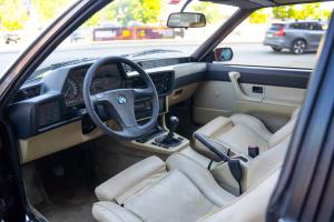 Красный БМВ 635 1984 в Лиепая, объемом двигателя 3.50 л и пробегом 284 тыс. км за 19000 €, фото 16 на AUTOMOTO.COM.LV