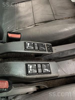 BMW 635 1988 in Riga, with an engine capacity of 3.50 L and mileage of 298 thousand km for 9600 €, photo 5 on AUTOMOTO.COM.LV