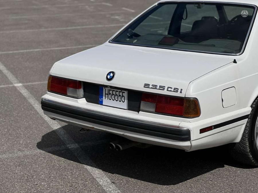 Balts BMW 635 1989 Viļņa, ar dzinēja tilpumu 3.44 L un nobraukumu 120 tūkst. km par 11700 €, foto 6 vietnē AUTOMOTO.COM.LV