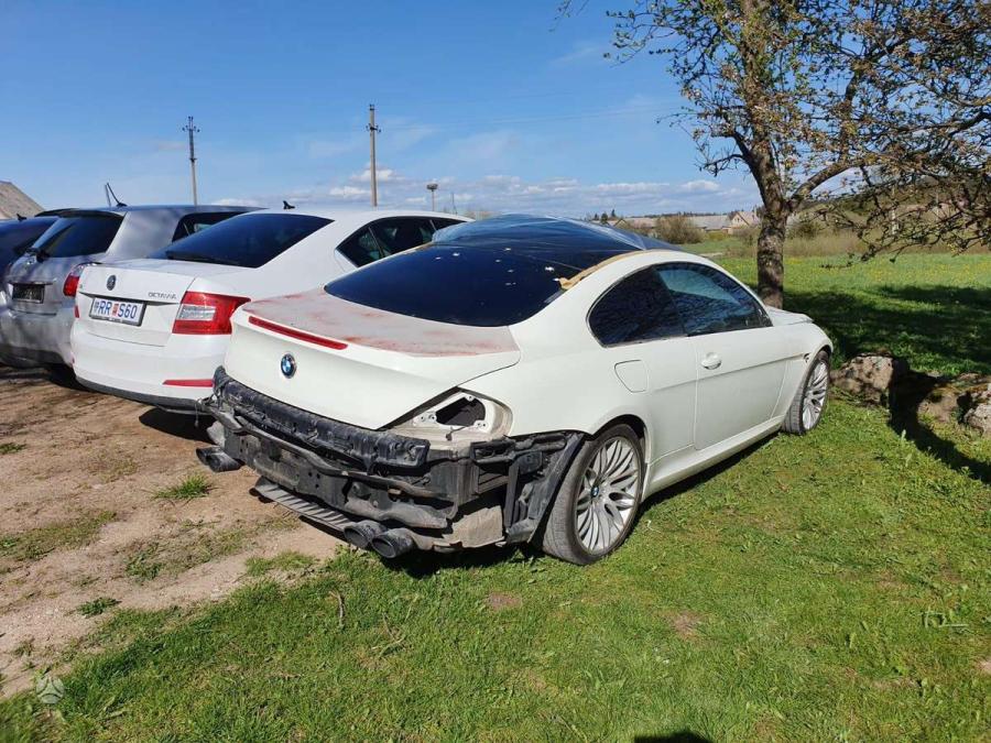 Balts BMW 635 2007 Klaipėda, ar dzinēja tilpumu 3.00 L un nobraukumu 280 tūkst. km par 12999 €, foto 14 vietnē AUTOMOTO.COM.LV