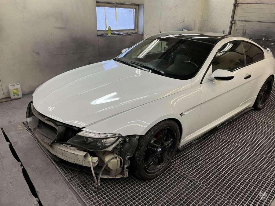 Balts BMW 635 2007 Klaipėda, ar dzinēja tilpumu 3.00 L un nobraukumu 280 tūkst. km par 12999 €, foto 19 vietnē AUTOMOTO.COM.LV