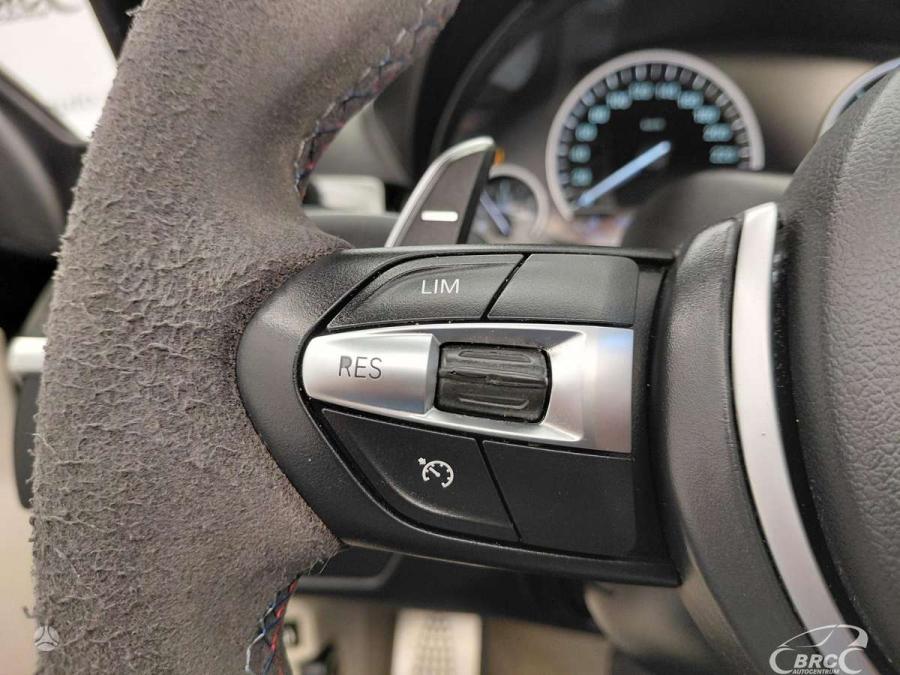 Melns BMW 640 2012 Viļņa, ar dzinēja tilpumu 3.00 L un nobraukumu 214 tūkst. km par 14600 €, foto 22 vietnē AUTOMOTO.COM.LV