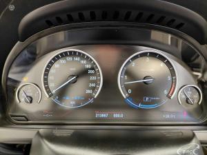 Melns BMW 640 2012 Viļņa, ar dzinēja tilpumu 3.00 L un nobraukumu 214 tūkst. km par 14600 €, foto 32 vietnē AUTOMOTO.COM.LV