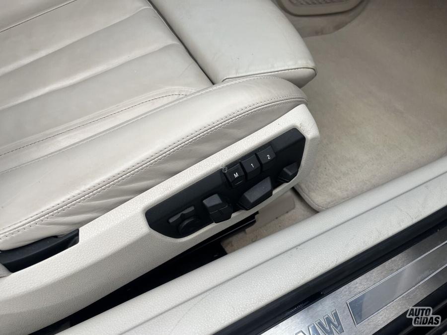 Black BMW 640 2011 in Kaunas, with an engine capacity of 2.90 L and mileage of 232 thousand km for 15500 €, photo 16 on AUTOMOTO.COM.LV