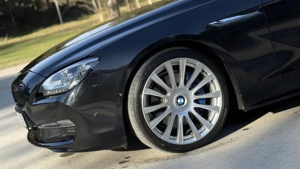 Black BMW 640 2011 in Jurmala, with an engine capacity of 3.00 L and mileage of 250 thousand km for 13950 €, photo 9 on AUTOMOTO.COM.LV