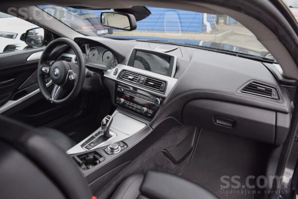 Black BMW 640 2012 in Riga, with an engine capacity of 3.00 L and mileage of 194 thousand km for 17000 €, photo 4 on AUTOMOTO.COM.LV