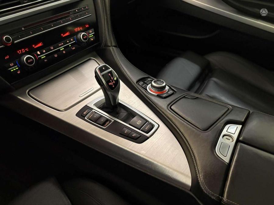 Black BMW 640 2012 in Marijampole, with an engine capacity of 2.99 L and mileage of 255 thousand km for 15750 €, photo 9 on AUTOMOTO.COM.LV