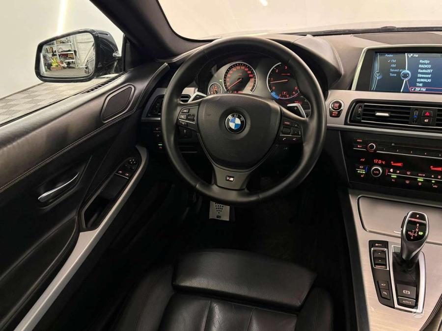 Black BMW 640 2012 in Marijampole, with an engine capacity of 2.99 L and mileage of 255 thousand km for 15750 €, photo 14 on AUTOMOTO.COM.LV