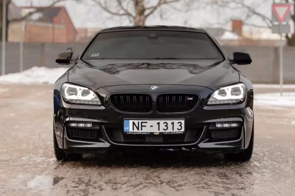 Melns BMW 640 2012 Jelgava, ar dzinēja tilpumu 3.00 L un nobraukumu 100 tūkst. km par 18900 €, foto 3 vietnē AUTOMOTO.COM.LV