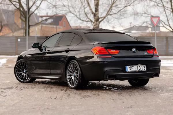 Melns BMW 640 2012 Jelgava, ar dzinēja tilpumu 3.00 L un nobraukumu 100 tūkst. km par 18900 €, foto 4 vietnē AUTOMOTO.COM.LV