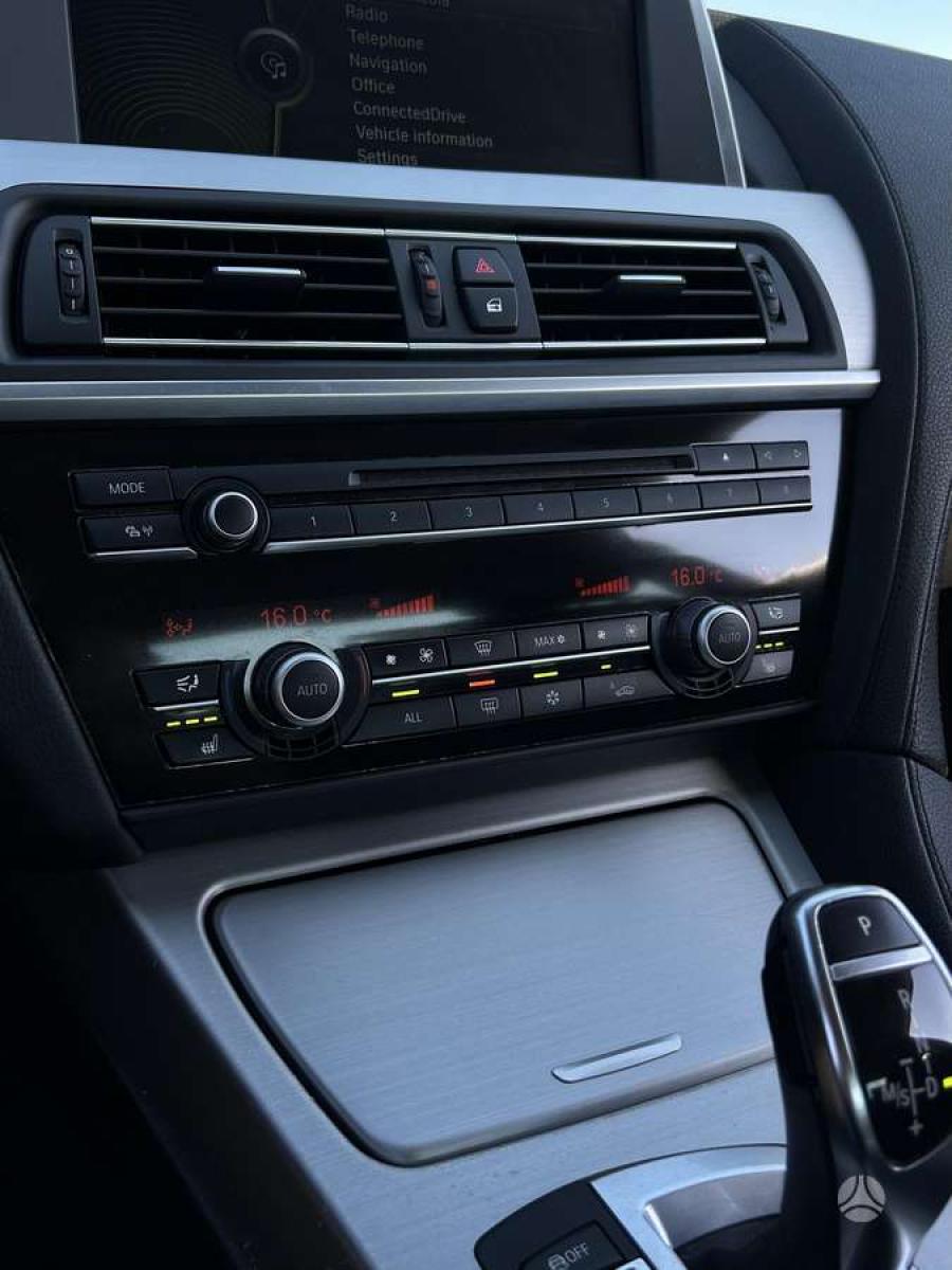 Black BMW 640 2012 in Kaunas, with an engine capacity of 2.99 L and mileage of 167 thousand km for 12999 €, photo 27 on AUTOMOTO.COM.LV