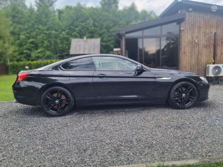 Melns BMW 640 2012 Kauņa, ar dzinēja tilpumu 3.00 L un nobraukumu 184 tūkst. km par 13450 €, foto 8 vietnē AUTOMOTO.COM.LV