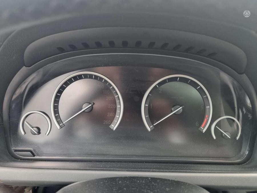 Melns BMW 640 2012 Kauņa, ar dzinēja tilpumu 3.00 L un nobraukumu 184 tūkst. km par 13450 €, foto 14 vietnē AUTOMOTO.COM.LV