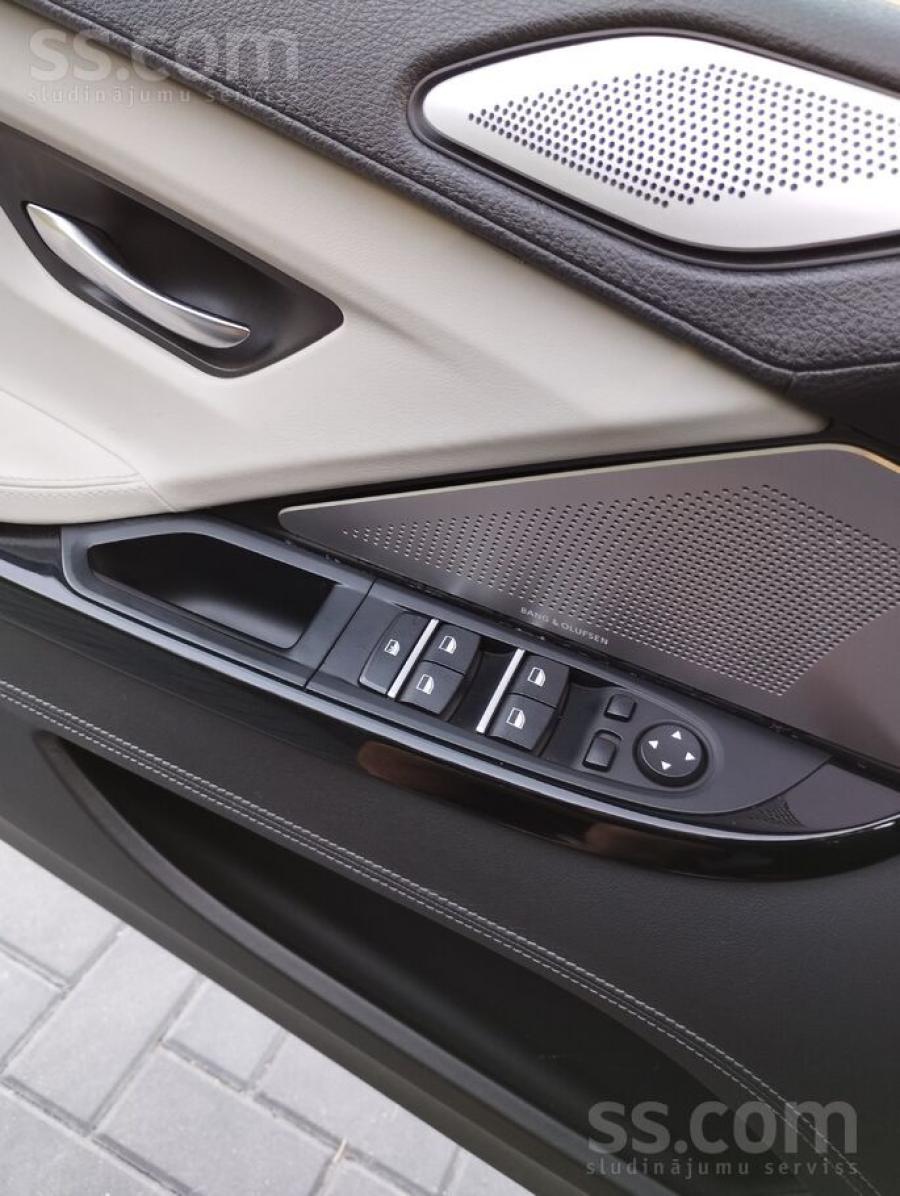 Black BMW 640 2012 in Kuldiga, with an engine capacity of 3.00 L and mileage of 104 thousand km for 17500 €, photo 8 on AUTOMOTO.COM.LV