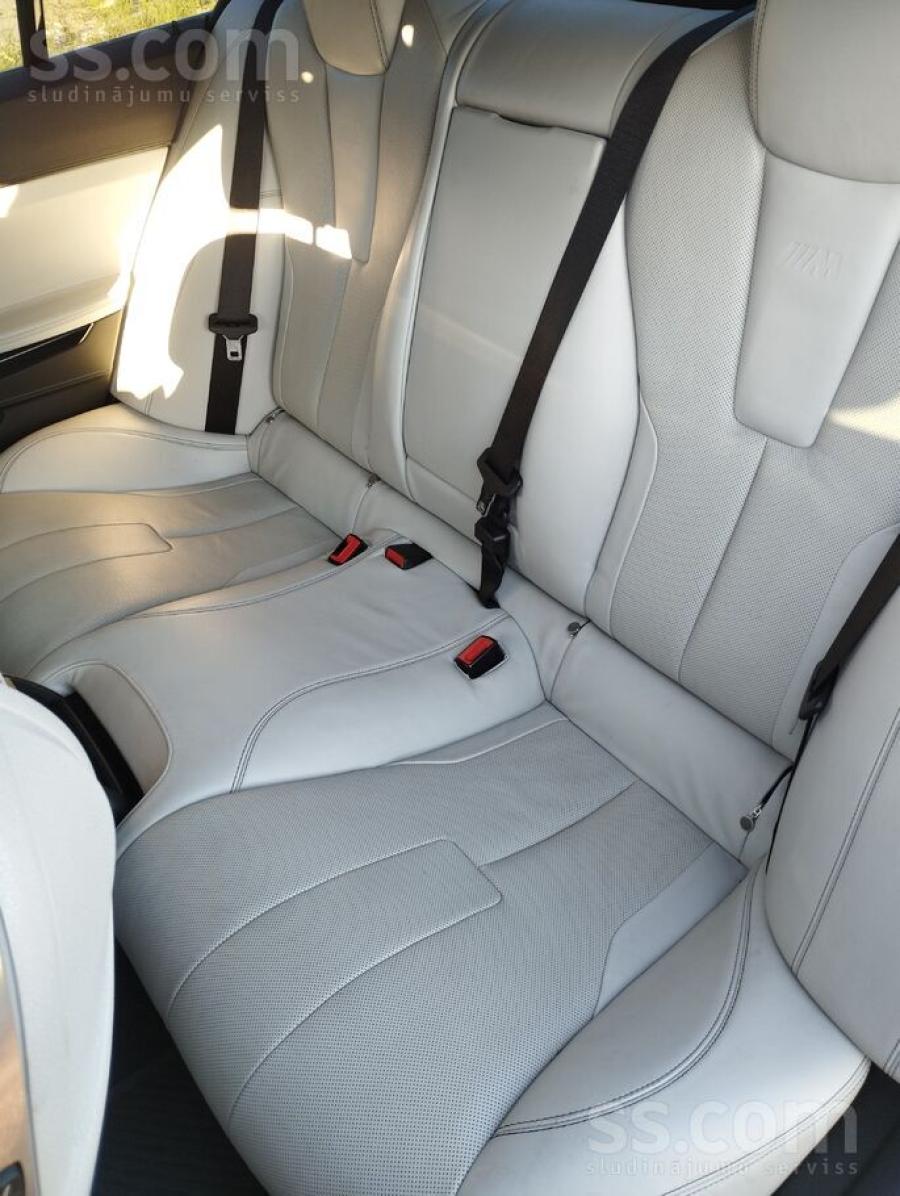 Black BMW 640 2012 in Kuldiga, with an engine capacity of 3.00 L and mileage of 104 thousand km for 17500 €, photo 24 on AUTOMOTO.COM.LV