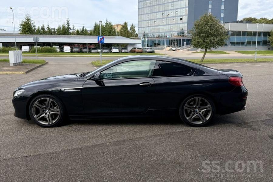 Black BMW 640 2012 in Riga, with an engine capacity of 3.00 L and mileage of 162 thousand km for 16900 €, photo 5 on AUTOMOTO.COM.LV