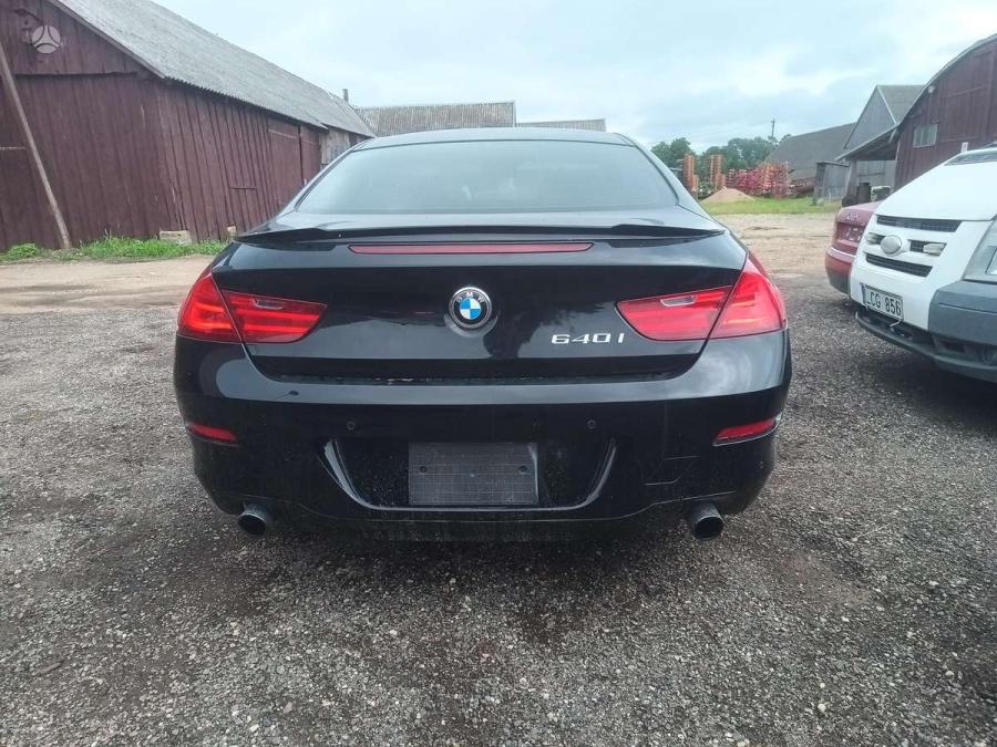 Melns BMW 640 2013 Rokiškis, ar dzinēja tilpumu 2.98 L un nobraukumu 256 tūkst. km par 8300 €, foto 3 vietnē AUTOMOTO.COM.LV