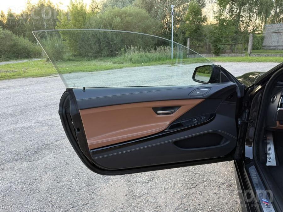 Melns BMW 640 2014 Rīga, ar dzinēja tilpumu 3.00 L un nobraukumu 280 tūkst. km par 20000 €, foto 15 vietnē AUTOMOTO.COM.LV