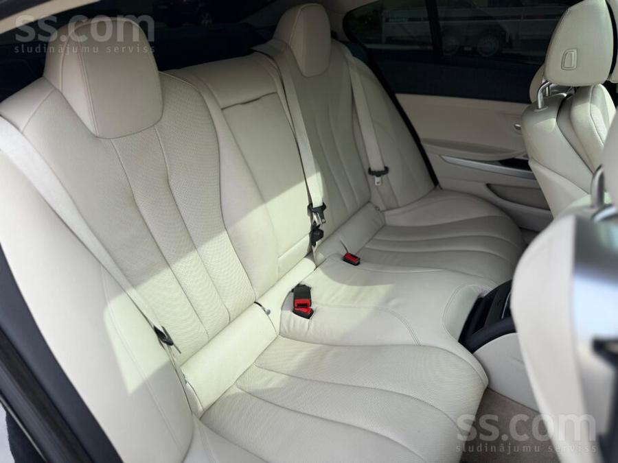 Black BMW 640 2012 in Kuldiga, with an engine capacity of 3.00 L and mileage of 163 thousand km for 18000 €, photo 14 on AUTOMOTO.COM.LV