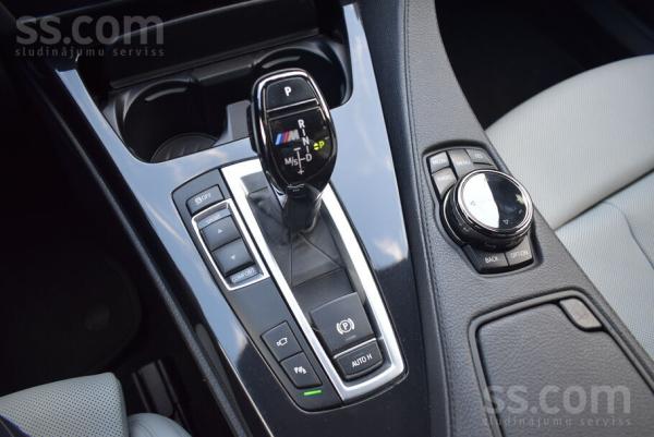 Black BMW 640 2012 in Kuldiga, with an engine capacity of 3.00 L and mileage of 0 thousand km for 16690 €, photo 9 on AUTOMOTO.COM.LV