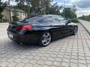 Black BMW 640 2013 in Riga, with an engine capacity of 3.00 L and mileage of 288 thousand km for 13500 €, photo 4 on AUTOMOTO.COM.LV