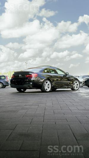Black BMW 640 2013 in Riga, with an engine capacity of 3.00 L and mileage of 191 thousand km for 19800 €, photo 4 on AUTOMOTO.COM.LV