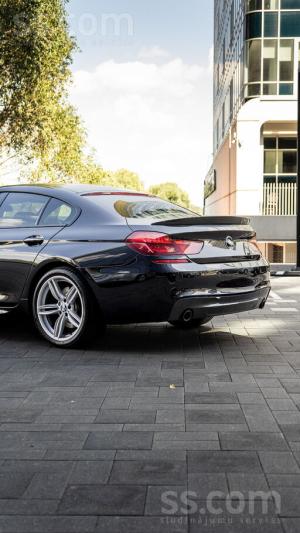 Black BMW 640 2013 in Riga, with an engine capacity of 3.00 L and mileage of 191 thousand km for 19800 €, photo 7 on AUTOMOTO.COM.LV