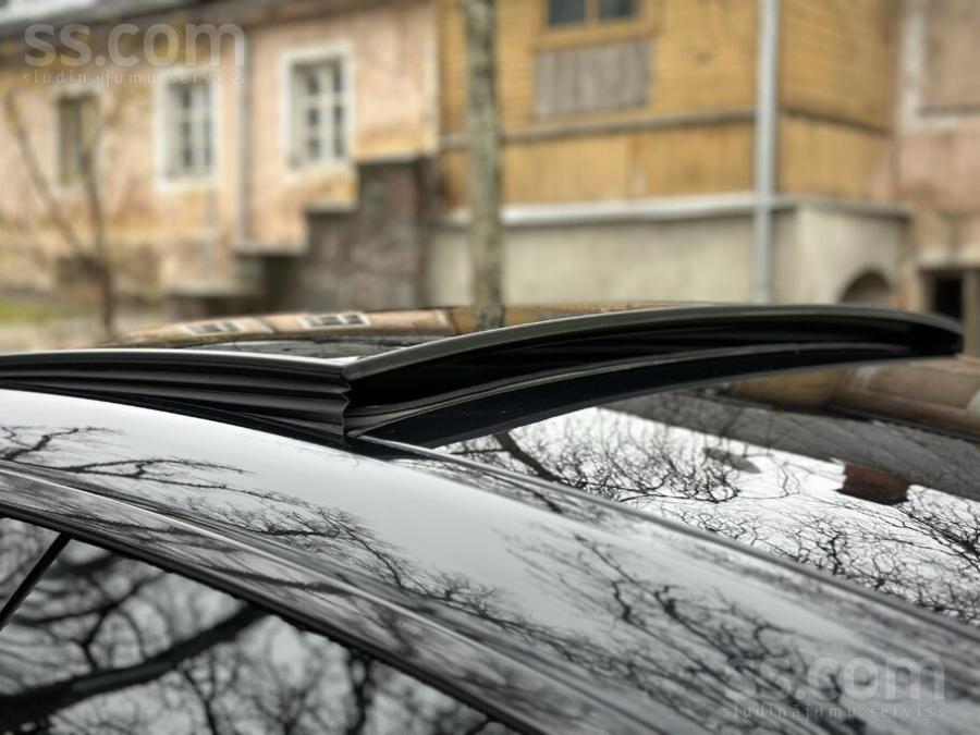 Black BMW 640 2015 in Gulbene, with an engine capacity of 3.00 L and mileage of 193 thousand km for 18400 €, photo 11 on AUTOMOTO.COM.LV