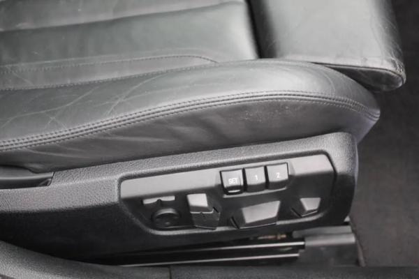 Black BMW 640 2015 in Liepaja, with an engine capacity of 3.00 L and mileage of 230 thousand km for 20000 €, photo 10 on AUTOMOTO.COM.LV