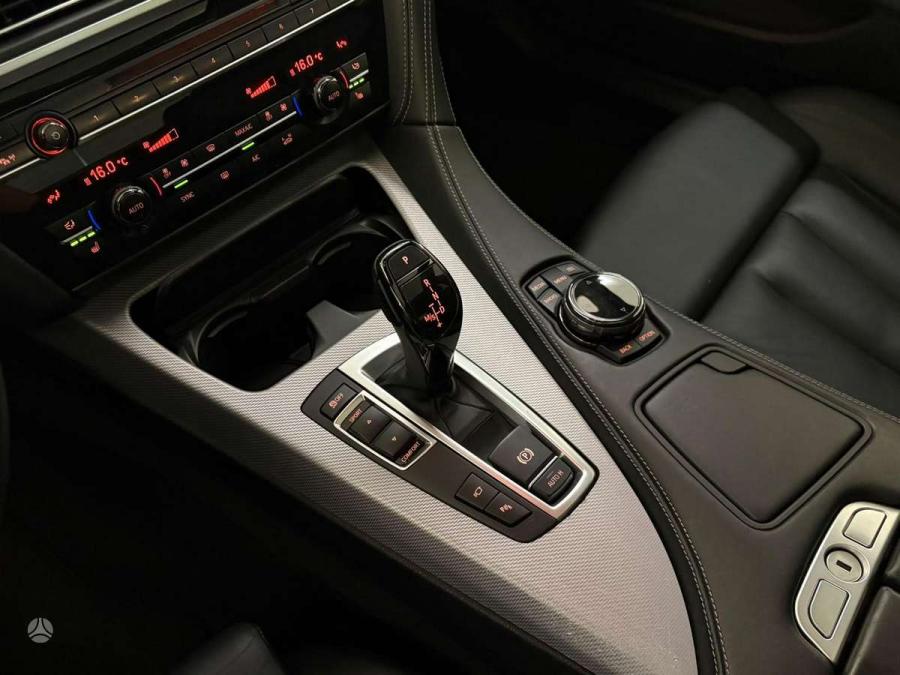 Black BMW 640 2015 in Marijampole, with an engine capacity of 2.99 L and mileage of 206 thousand km for 16999 €, photo 17 on AUTOMOTO.COM.LV
