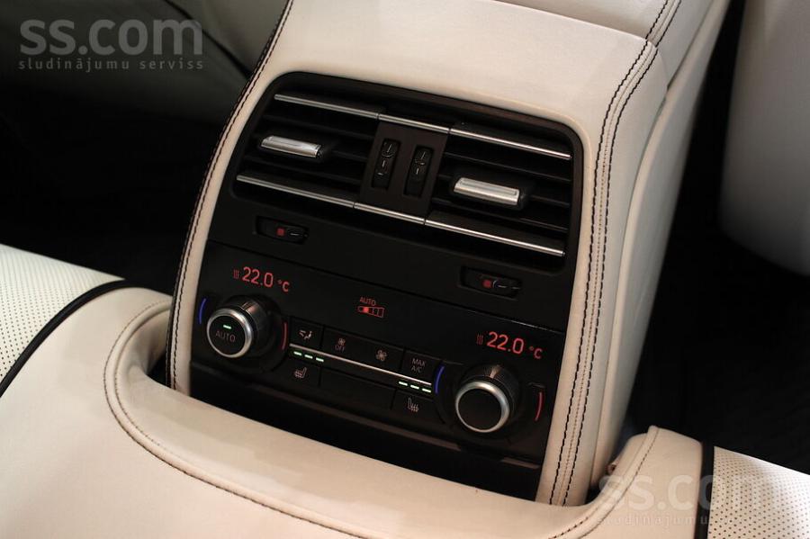 Black BMW 640 2015 in Riga, with an engine capacity of 3.00 L and mileage of 232 thousand km for 27300 €, photo 32 on AUTOMOTO.COM.LV