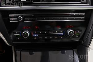 Black BMW 640 2015 in Riga, with an engine capacity of 3.00 L and mileage of 232 thousand km for 27300 €, photo 25 on AUTOMOTO.COM.LV