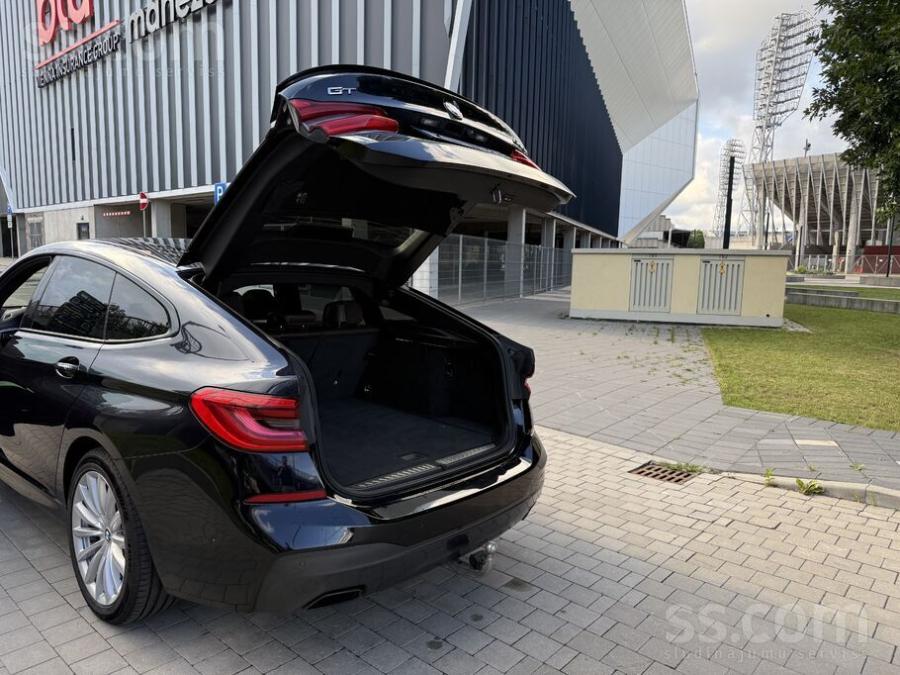 Melns BMW 640 2018 Rīga, ar dzinēja tilpumu 3.00 L un nobraukumu 230 tūkst. km par 25500 €, foto 16 vietnē AUTOMOTO.COM.LV