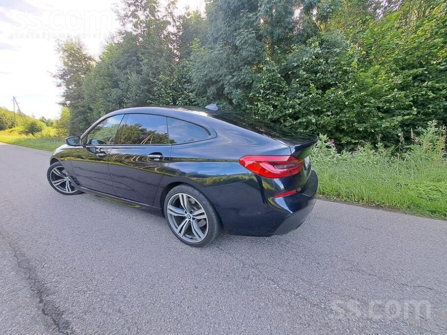 Blue BMW 640 2018 in Riga, with an engine capacity of 3.00 L and mileage of 292 thousand km for 27500 €, photo 6 on AUTOMOTO.COM.LV