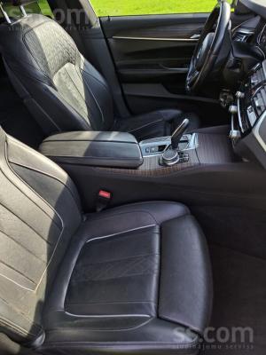 Blue BMW 640 2018 in Riga, with an engine capacity of 3.00 L and mileage of 292 thousand km for 27500 €, photo 7 on AUTOMOTO.COM.LV