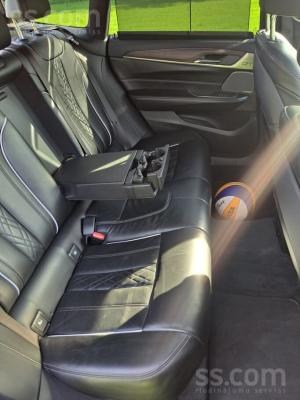 Blue BMW 640 2018 in Riga, with an engine capacity of 3.00 L and mileage of 292 thousand km for 27500 €, photo 8 on AUTOMOTO.COM.LV