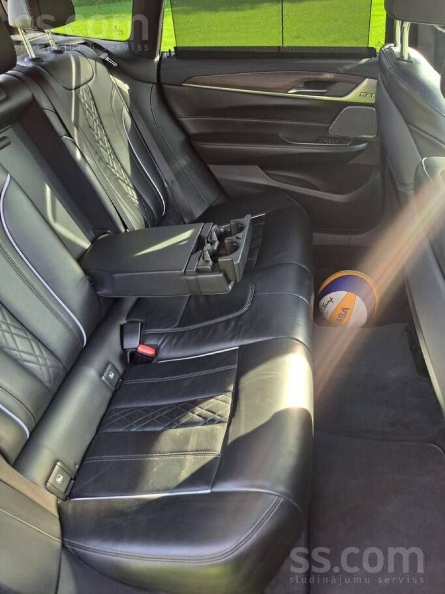Blue BMW 640 2018 in Riga, with an engine capacity of 3.00 L and mileage of 292 thousand km for 27500 €, photo 8 on AUTOMOTO.COM.LV