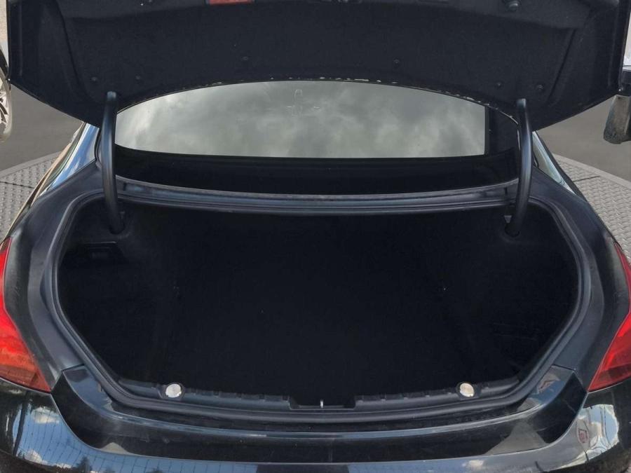 Black BMW 640 Gran Coupe 2012 in Vilnius, with an engine capacity of 3.00 L and mileage of 235 thousand km for 14999 €, photo 12 on AUTOMOTO.COM.LV