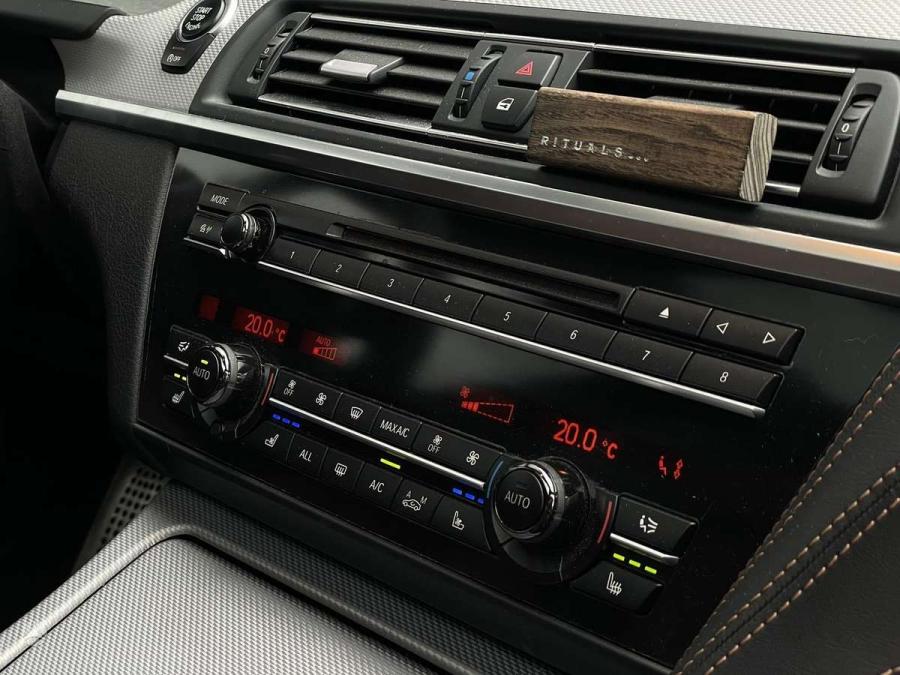 Черный БМВ 640 Gran Coupe 2013 в Клайпеда, объемом двигателя 3.00 л и пробегом 296 тыс. км за 9900 €, фото 13 на AUTOMOTO.COM.LV