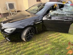 Melns BMW 640 Gran Coupe 2014 Jonava, ar dzinēja tilpumu 3.00 L un nobraukumu 257 tūkst. km par 16500 €, foto 12 vietnē AUTOMOTO.COM.LV