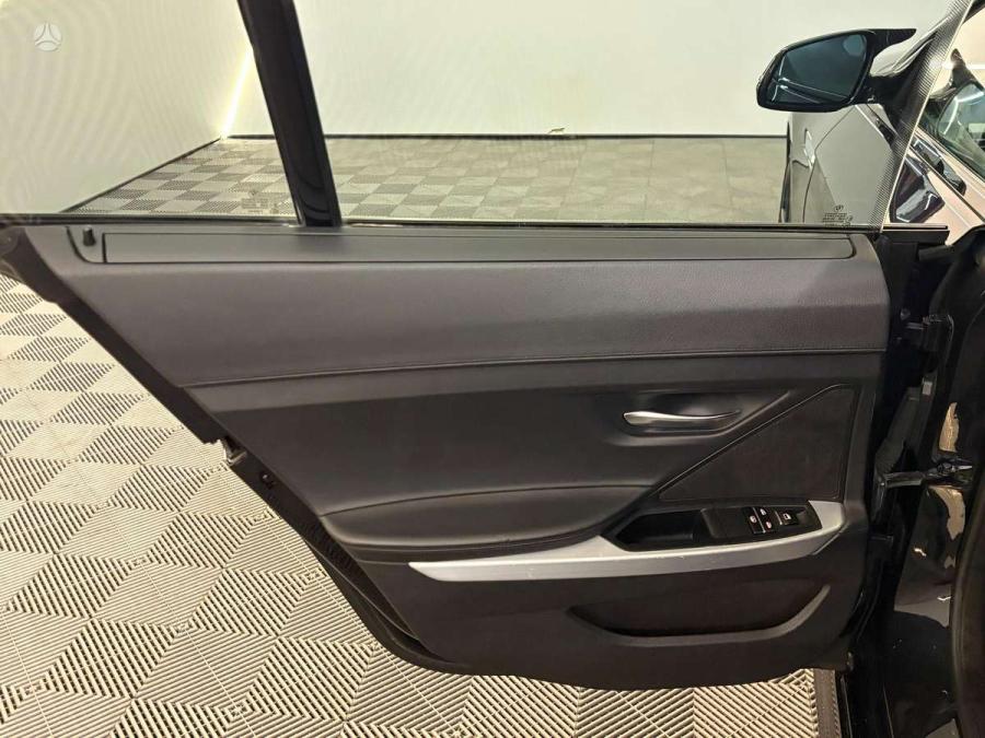 Melns BMW 640 Gran Coupe 2017 Marijampole, ar dzinēja tilpumu 2.99 L un nobraukumu 177 tūkst. km par 18450 €, foto 24 vietnē AUTOMOTO.COM.LV
