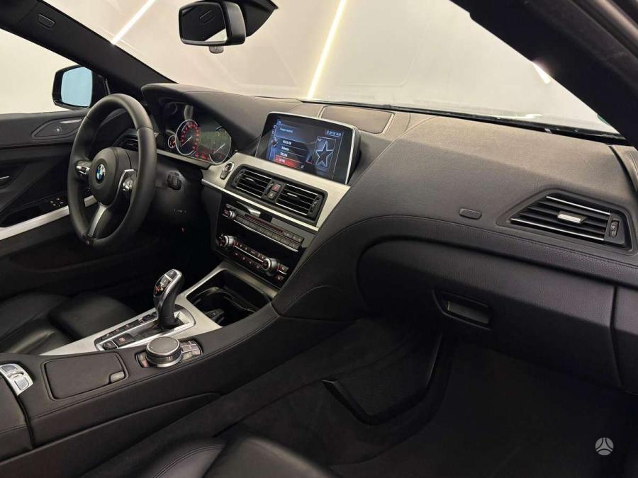Melns BMW 640 Gran Coupe 2017 Marijampole, ar dzinēja tilpumu 2.99 L un nobraukumu 177 tūkst. km par 18450 €, foto 31 vietnē AUTOMOTO.COM.LV