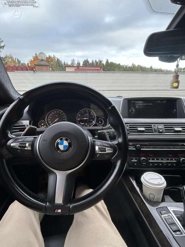 Black BMW 640 Gran Coupe 2013 in Vilnius, with an engine capacity of 3.00 L and mileage of 271 thousand km for 16000 €, photo 10 on AUTOMOTO.COM.LV
